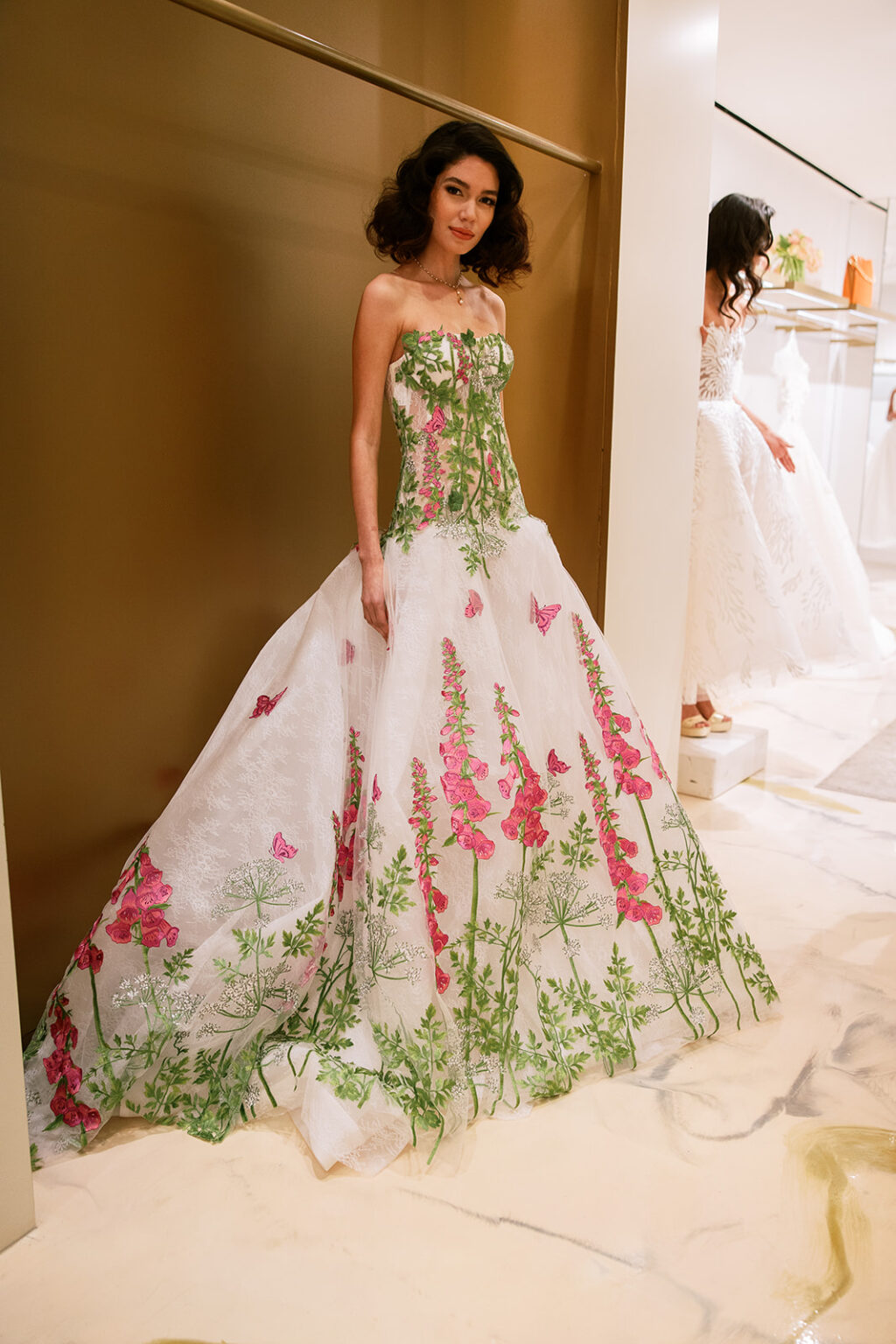 Top High Fashion Luxury Bridal Dress Trends